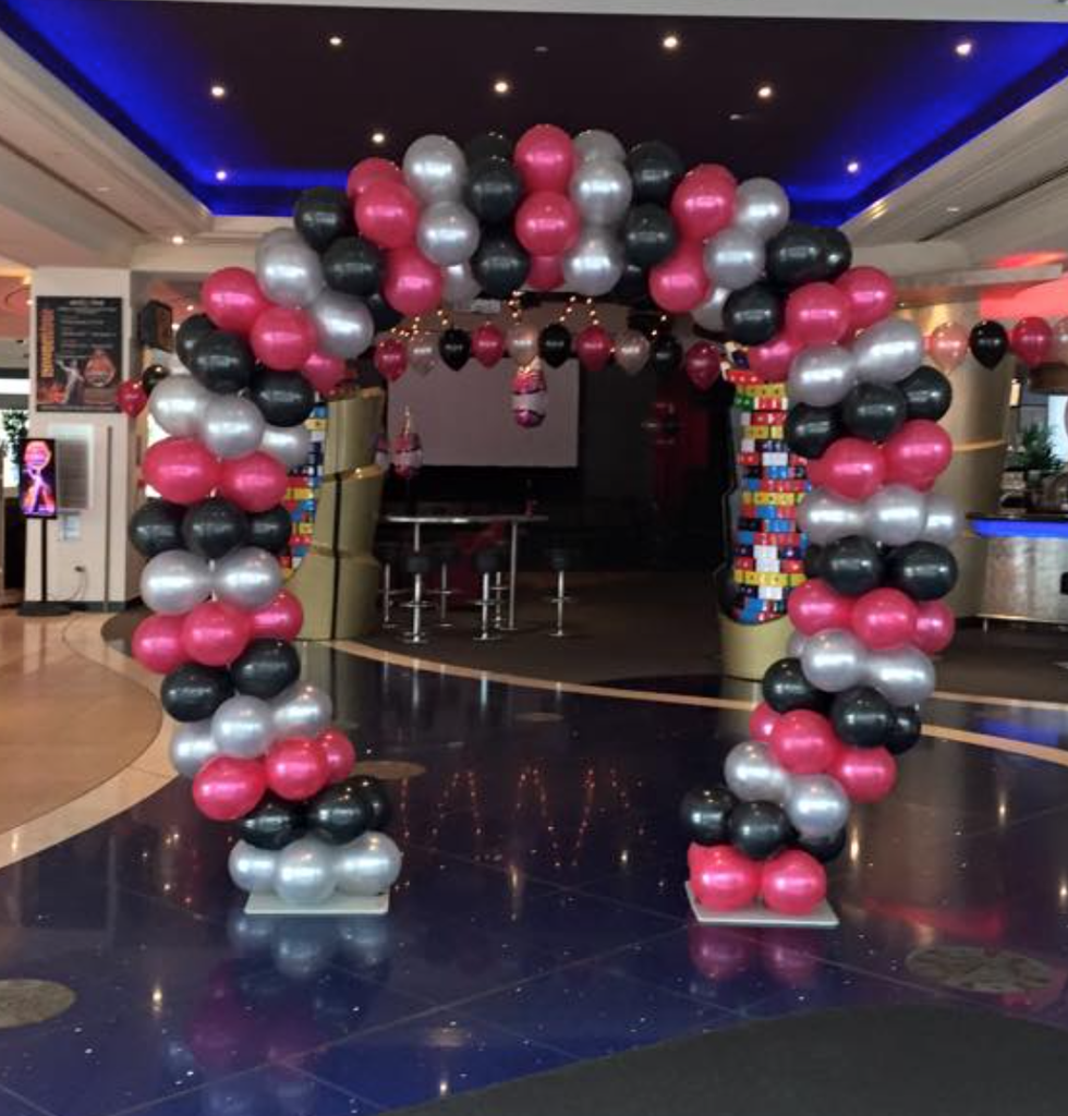 Melbourne Cup – Balloons Etc